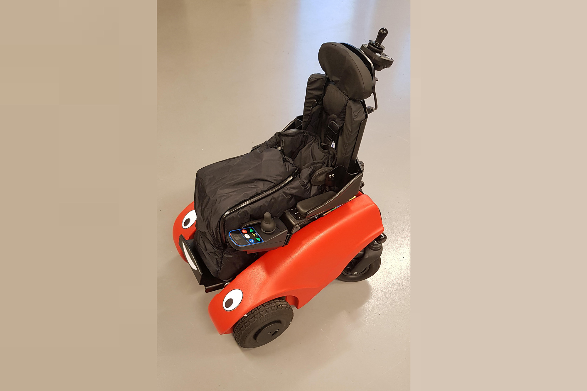 Elektrisk rullestol for de minste | WizzyBug | Inpo